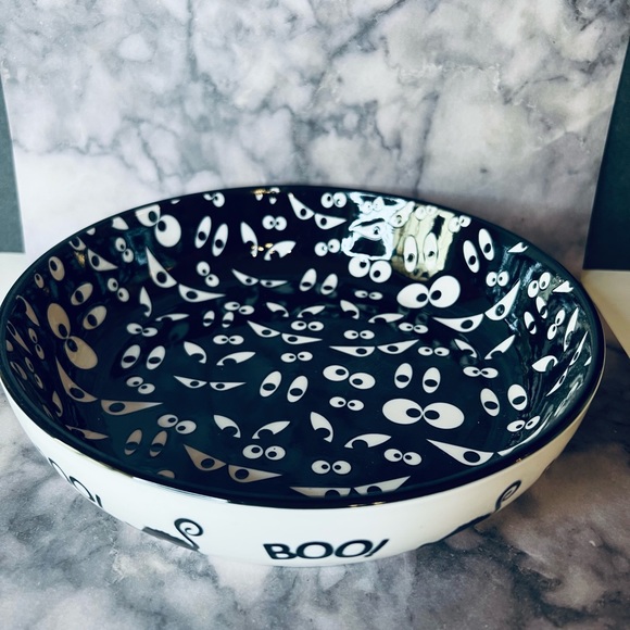 halloween bt5 | Holiday | Halloween Stoneware Creepy Eyes Bowl Black ...